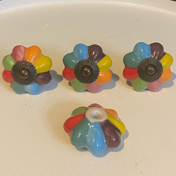 Accents | Set Of 3 Ceramic Multicolor Rainbow Flower Knobs Drawer Pulls ...